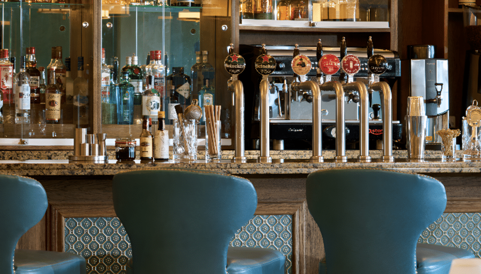 View Bar and Terrace - Aghadoe Heights Hotel